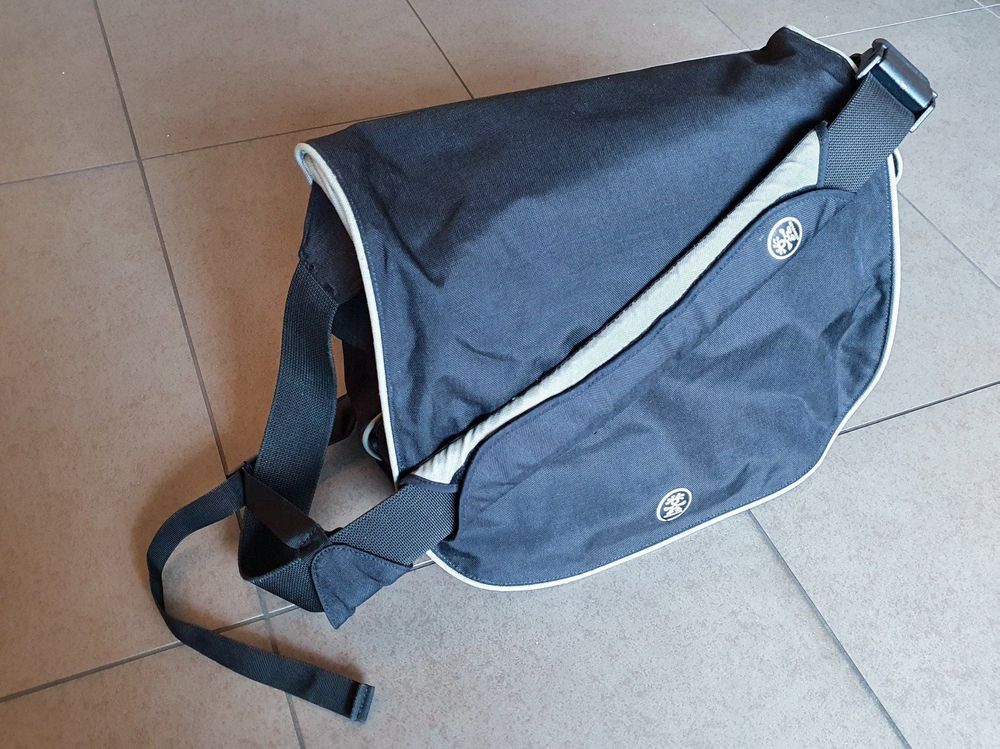 Crumpler Sixhundred Daily XL (Gebraucht) in Zürich für CHF 10 – nur ...