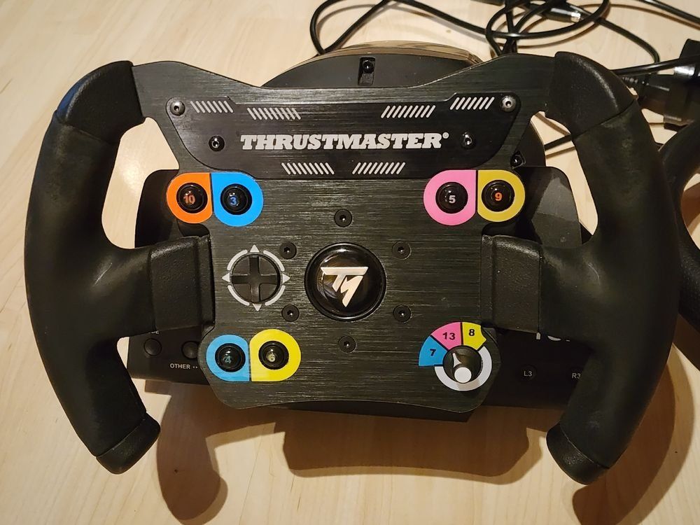 Thrustmaster steering wheel (Gebraucht) in Rüschlikon für CHF 59 – mit ...