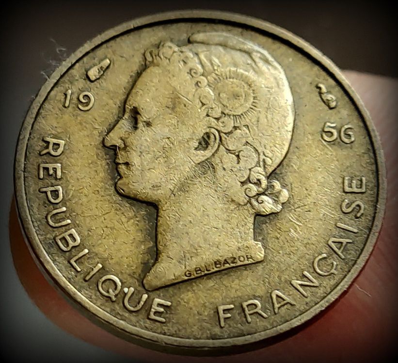 FRANZÖSISCHES WEST AFRICA 5 FRANCS 1956 (Gebraucht) in Winterthur für CHF 3 – mit Lieferung auf ...