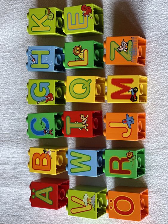 LEGO DUPLO Steine mit Buchstaben (Gebraucht) in für CHF 12 – mit ...