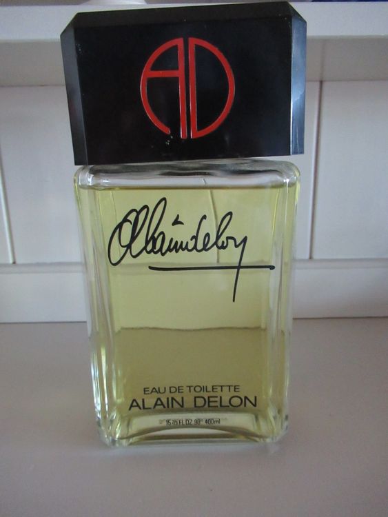 Alt Sehr Selten Grosse Factice Alain Delon EDT | Kaufen auf Ricardo