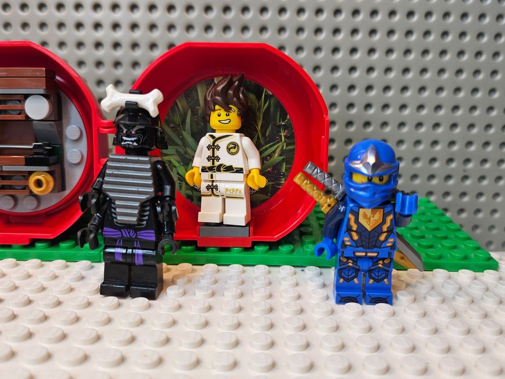 3 Lego-Minifiguren der Serie Ninjago,... (Gebraucht) in Wauwil für CHF ...