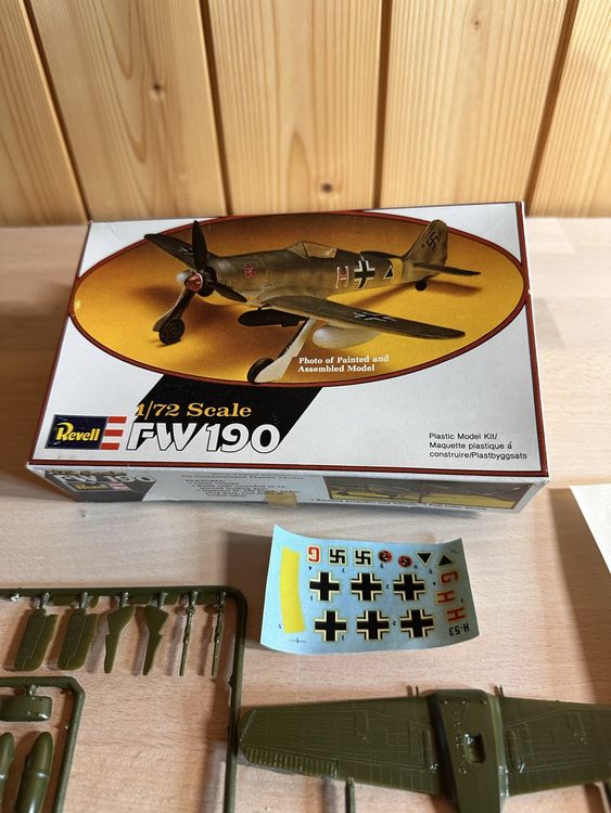 Revell Modellbau Flugzeuge Hawker/FW 190 1:72 (Gebraucht) in Jona für ...