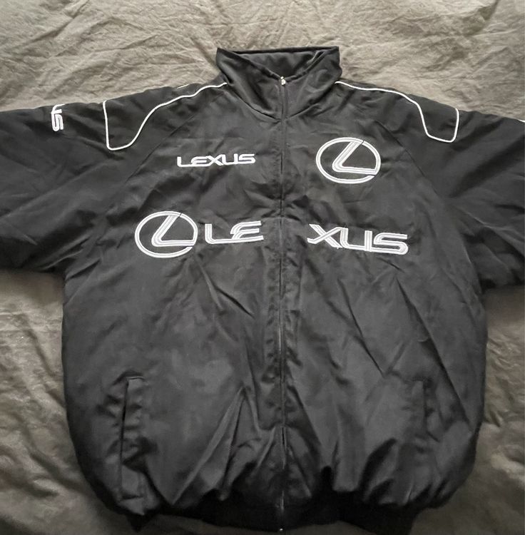 NEU ungetragene Brandneue Lexus F1 Jacke | Kaufen auf Ricardo