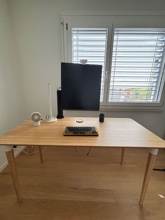 Stylish Ikea Annafarle Desk with Hilver legs (Gebraucht) in Zürich für ...