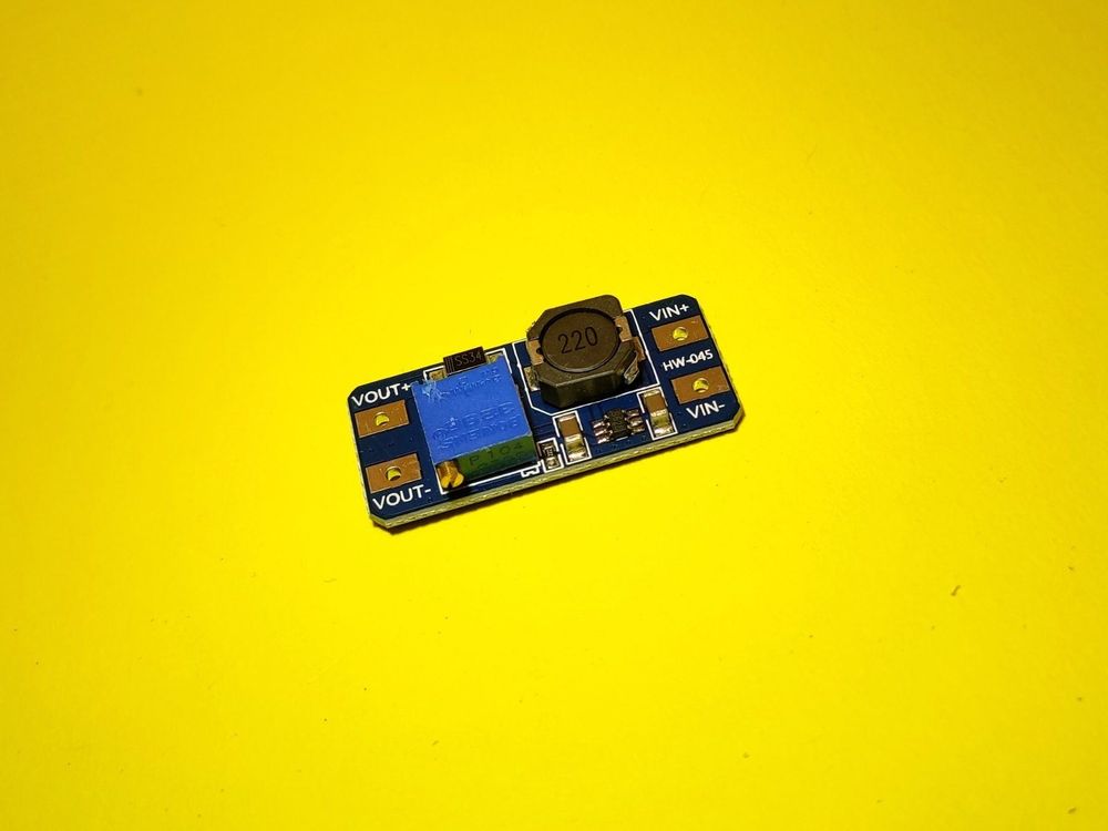 MT3608 Boost Converter (Neu und originalverpackt) in Glattfelden für ...