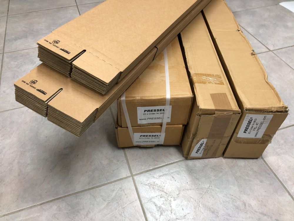 40x Faltkarton 100cm + 60x Teleskophülsen 120cm / 10x10cm (Neu und ...