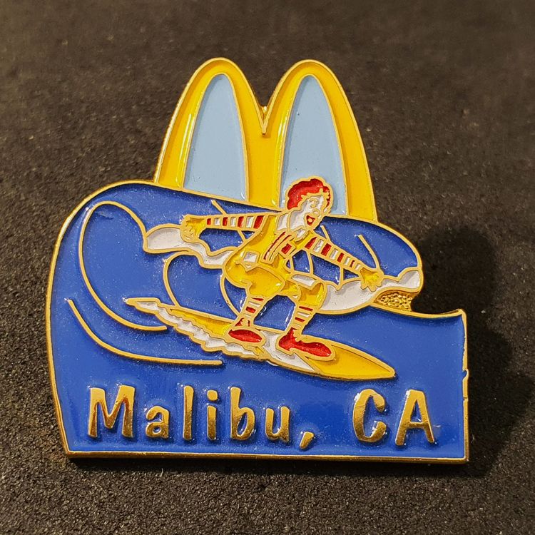 Z434 - Pin McDonald's in Malibu California USA Surfen (Gebraucht) in Reinach BL für CHF 2.1 ...