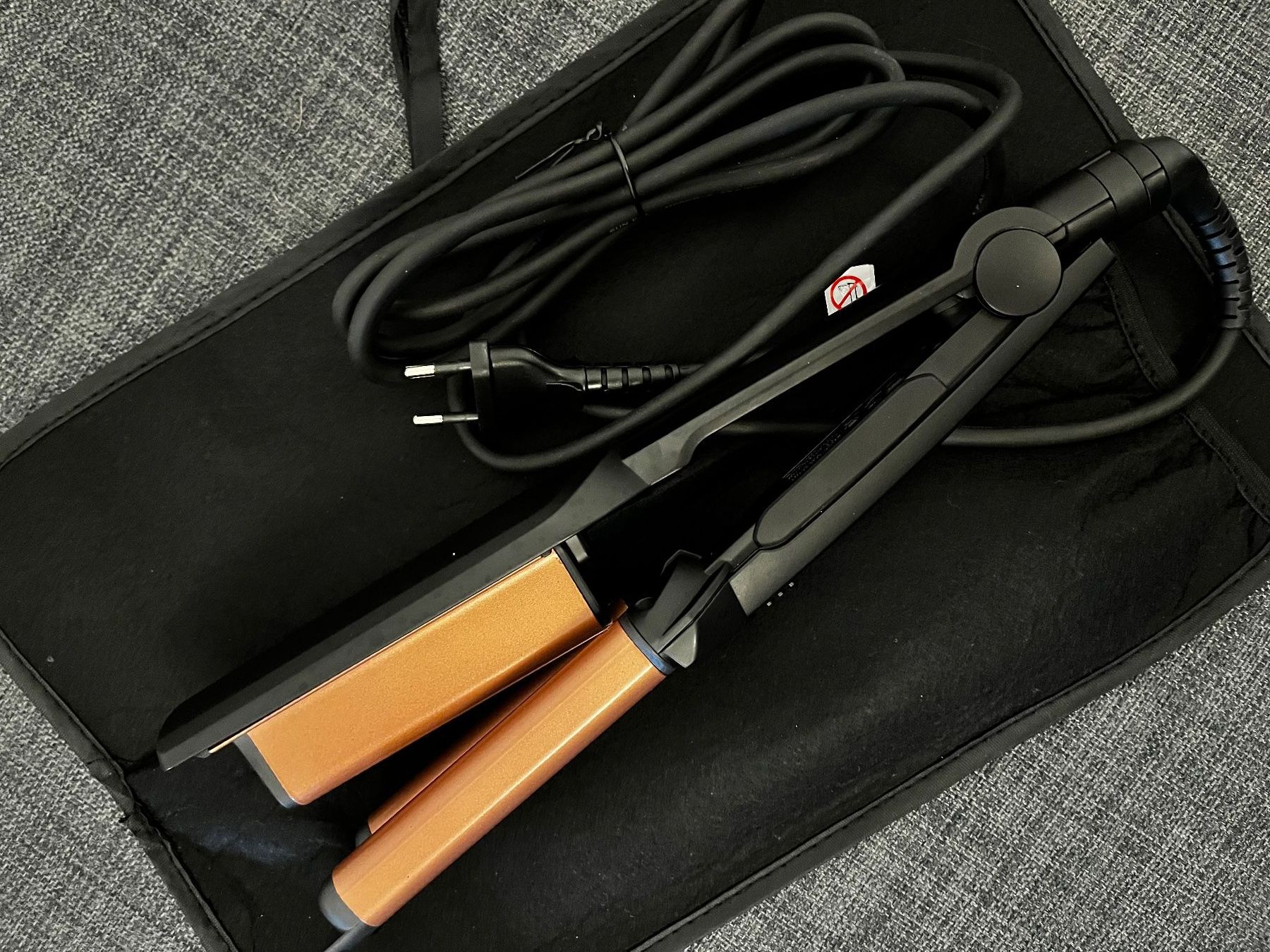 BaByliss Easy/Deep Waves, wie neu (Gebraucht) in Meggen für CHF 5 – mit ...