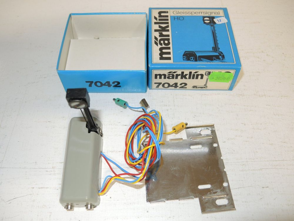 Märklin Gleissperr- Signal 7042 | Kaufen auf Ricardo