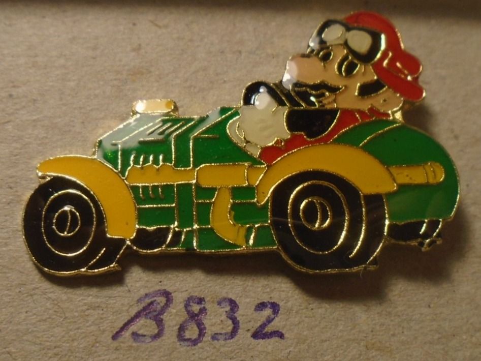 1 Super Mario im Auto Pin (B832) (Gebraucht) in Winterthur für CHF 1.5 ...