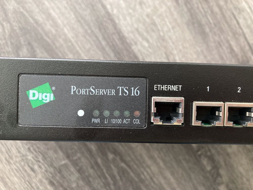 Digi PortServer TS16 50000854-01 (Gebraucht) in Athenaz für CHF 125 – mit Lieferung auf Ricardo ...