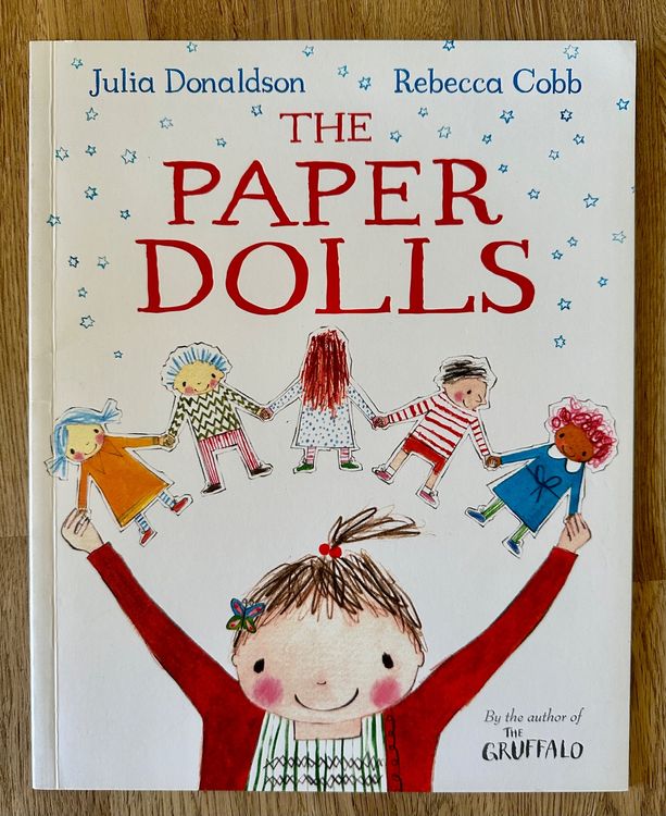 English book: THE PAPER DOLLS. By the author of ThE GRUFFALO | Kaufen ...