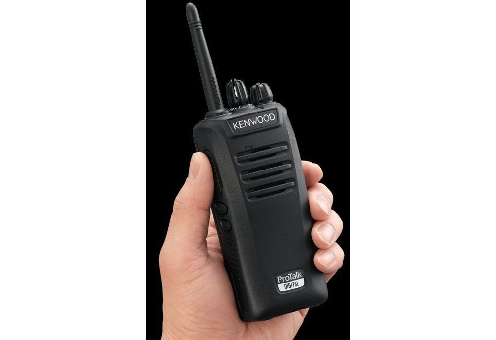 Kenwood TK-3401D - PMR-446MHz - Analog/Digital (Gebraucht) in Langendorf für CHF 306 – mit ...