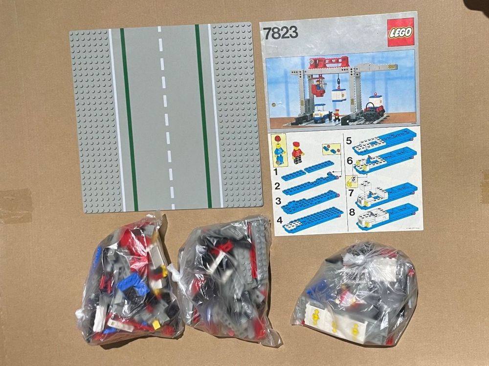 LEGO 12 Volt Eisenbahn Verladestation/-bahnhof 7823 (Gebraucht) in für ...
