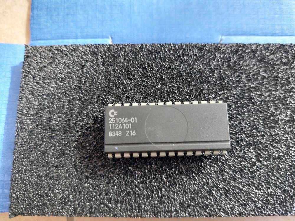 Commodore PLA 251064-01 | Kaufen auf Ricardo