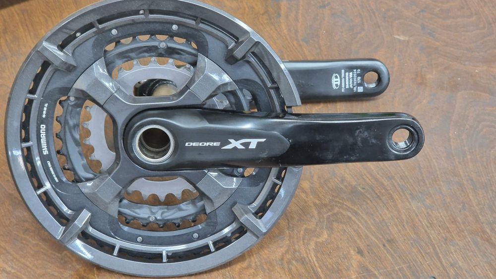 KURBELGARNITUR Shimano XT (Neu (gemäss Beschreibung)) in Winterthur für CHF 26 – mit Lieferung ...