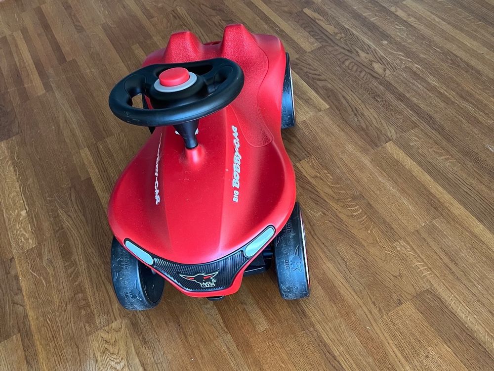 Big Bobby Car Neo Rot (Gebraucht) in Schindellegi für CHF 16 – mit ...