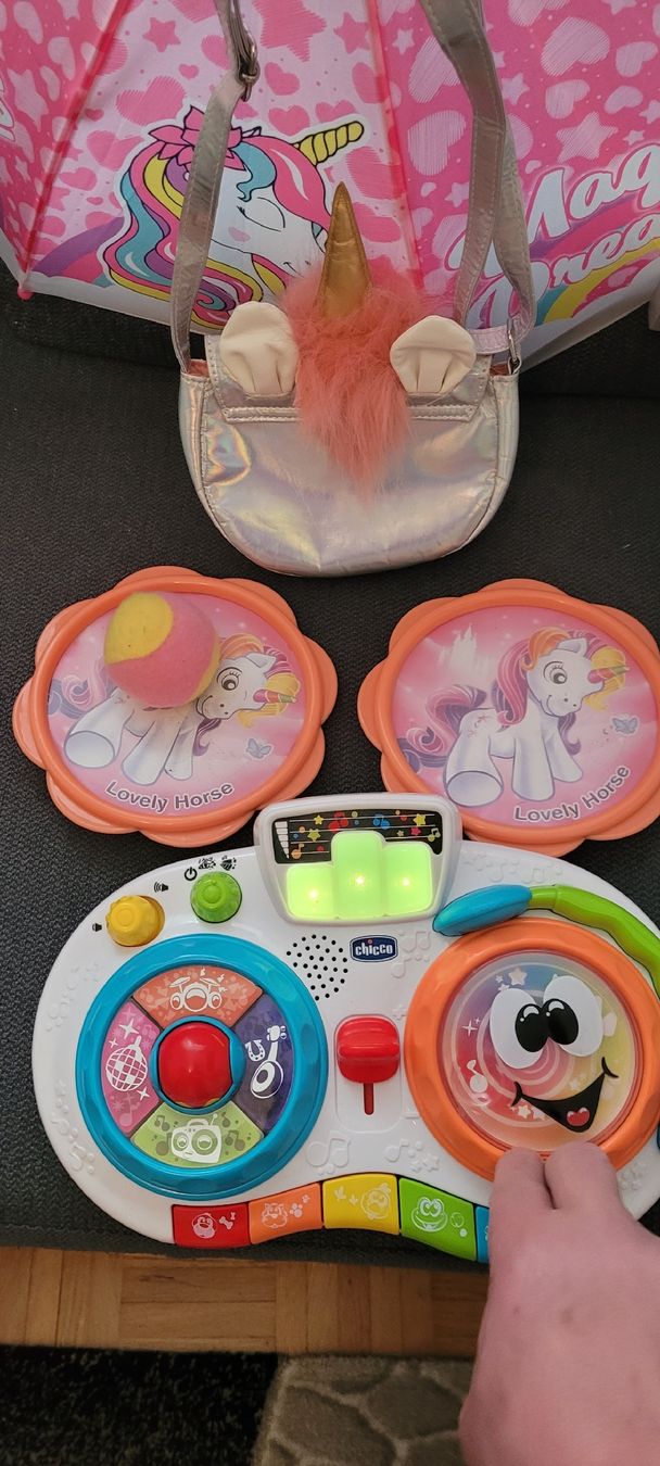 Lot enfant LICORN parapluie, sac, piano Chicco - Fille (Neuf (Voir ...