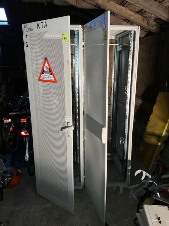 Server Rack Compaq (Gebraucht) in für CHF 1 – nur Abholung auf Ricardo ...