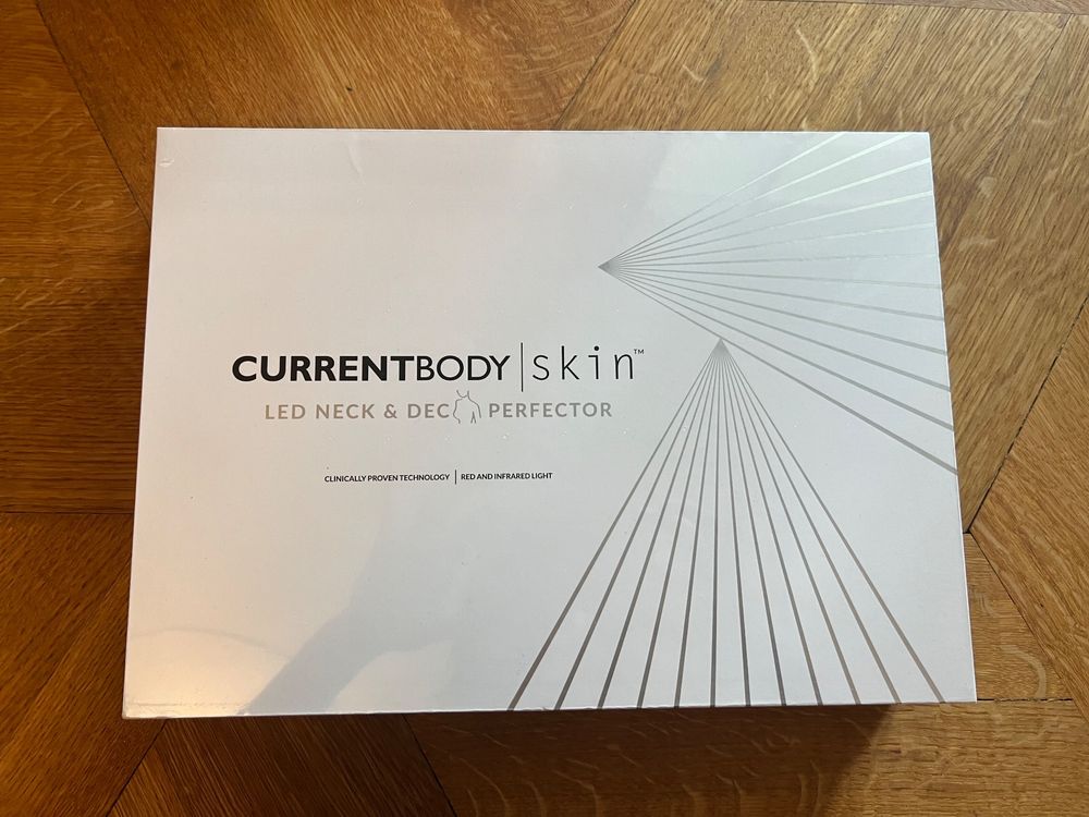 CURRENT BODY LED Maske Hals & Décolleté Neu OVP NP 282 Fr. | Kaufen auf ...