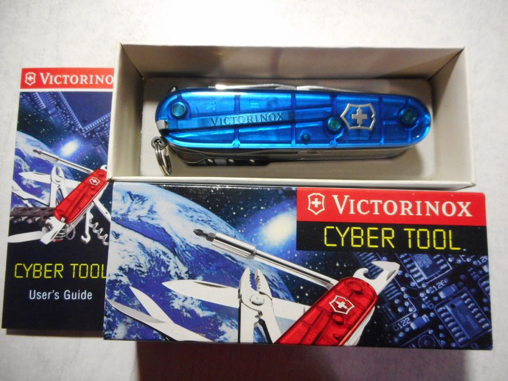Victorinox Cyber Tool M / 34 (Neu und originalverpackt) in Rotkreuz für ...