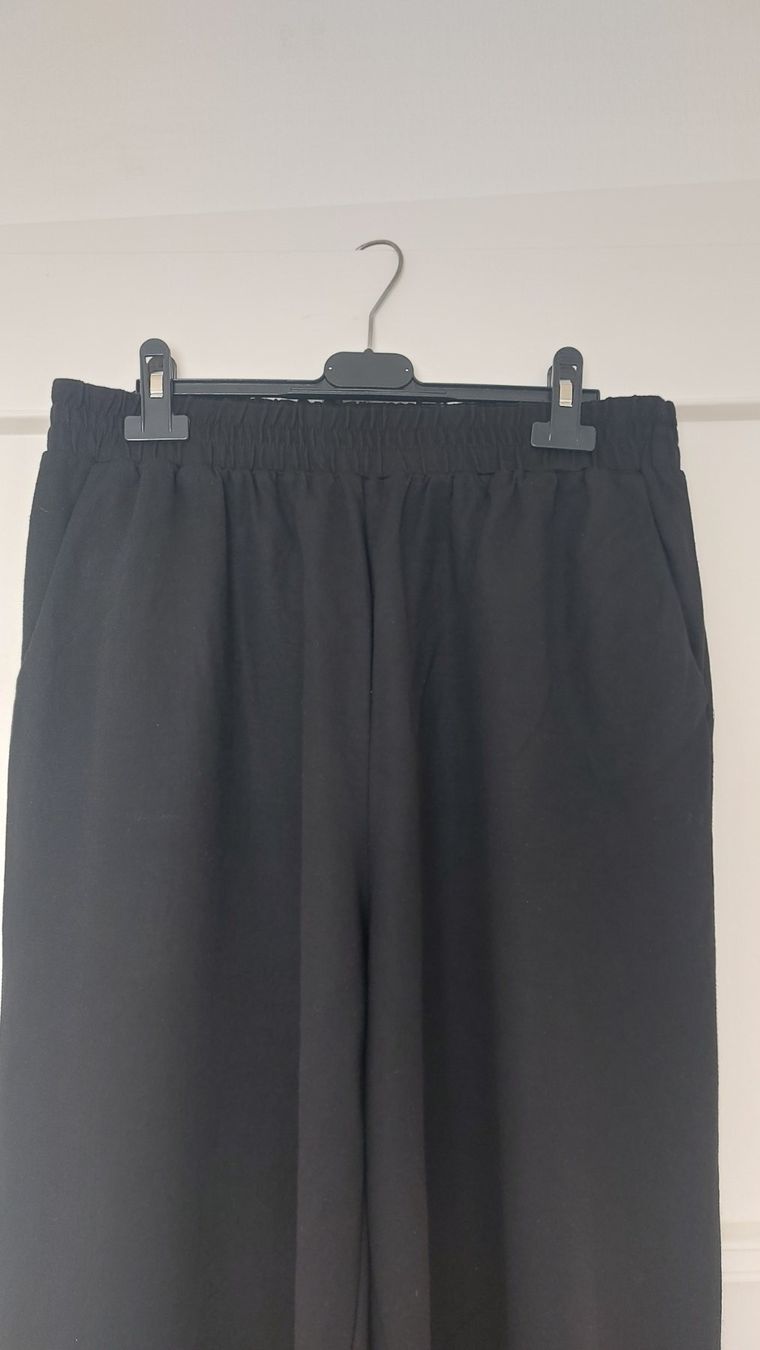 Pantalon noir large taille XL (D'occasion) à Lausanne pour CHF 15 ...