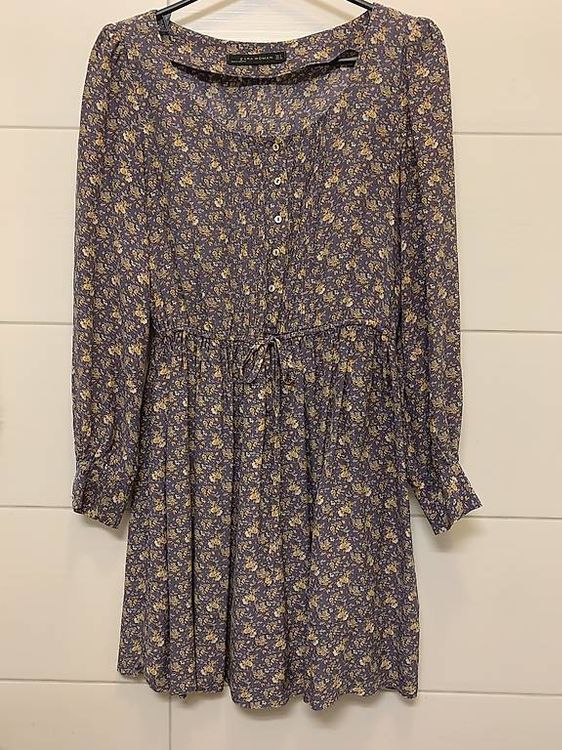 Robe léger Zara, taille S (D'occasion) à Lausanne pour CHF 20 – avec livraison | Acheter sur Ricardo