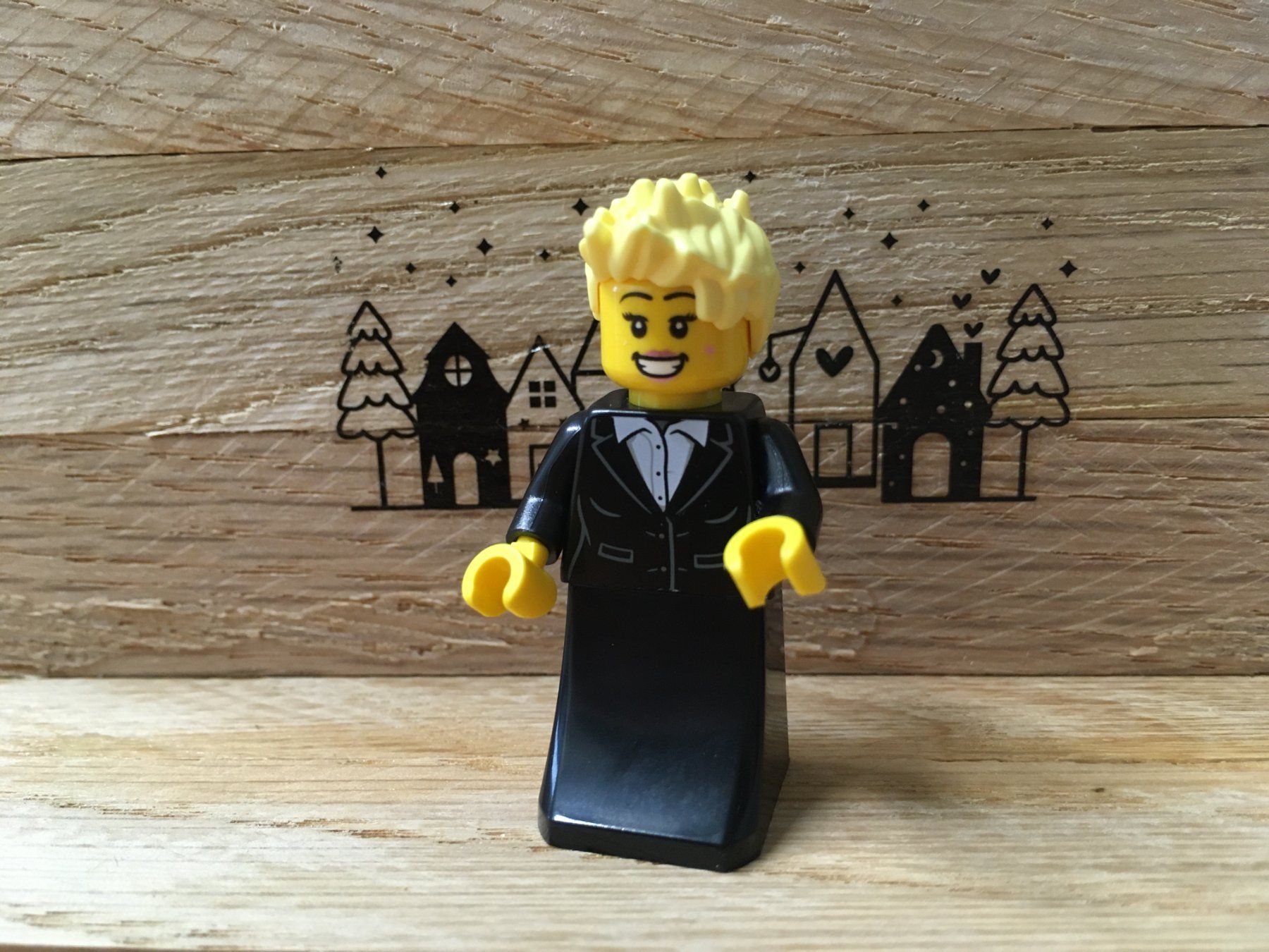 Lego City Minifigur - cty1684 - Carol Singer (60381) (Gebraucht) in St ...