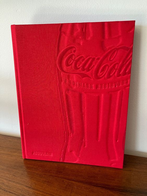 Livre de Coca-Cola Buch (Gebraucht) in Le Landeron für CHF 59 – mit ...