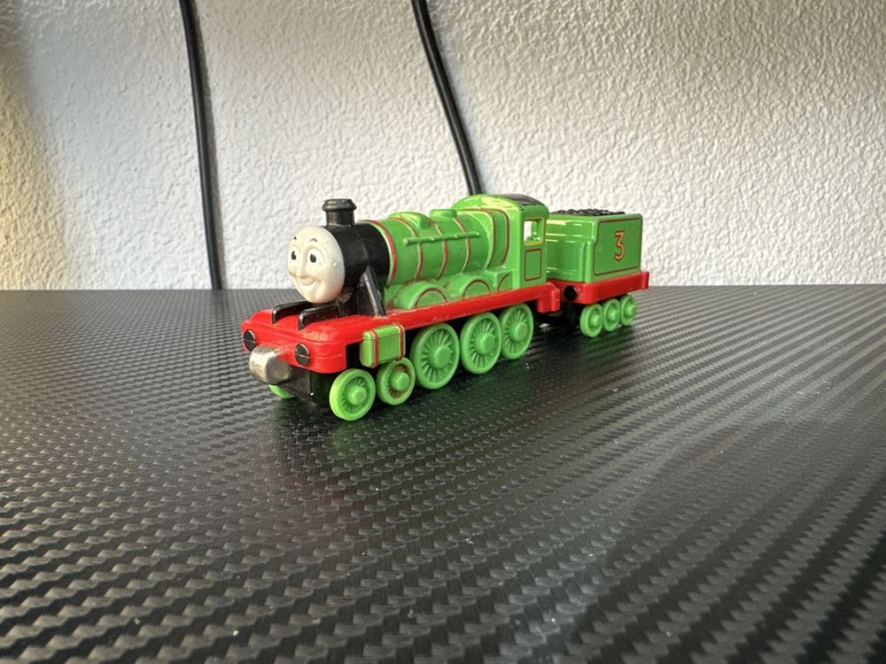 Thomas And Friends Henry mit Anhänger Lokomotive | Kaufen auf Ricardo