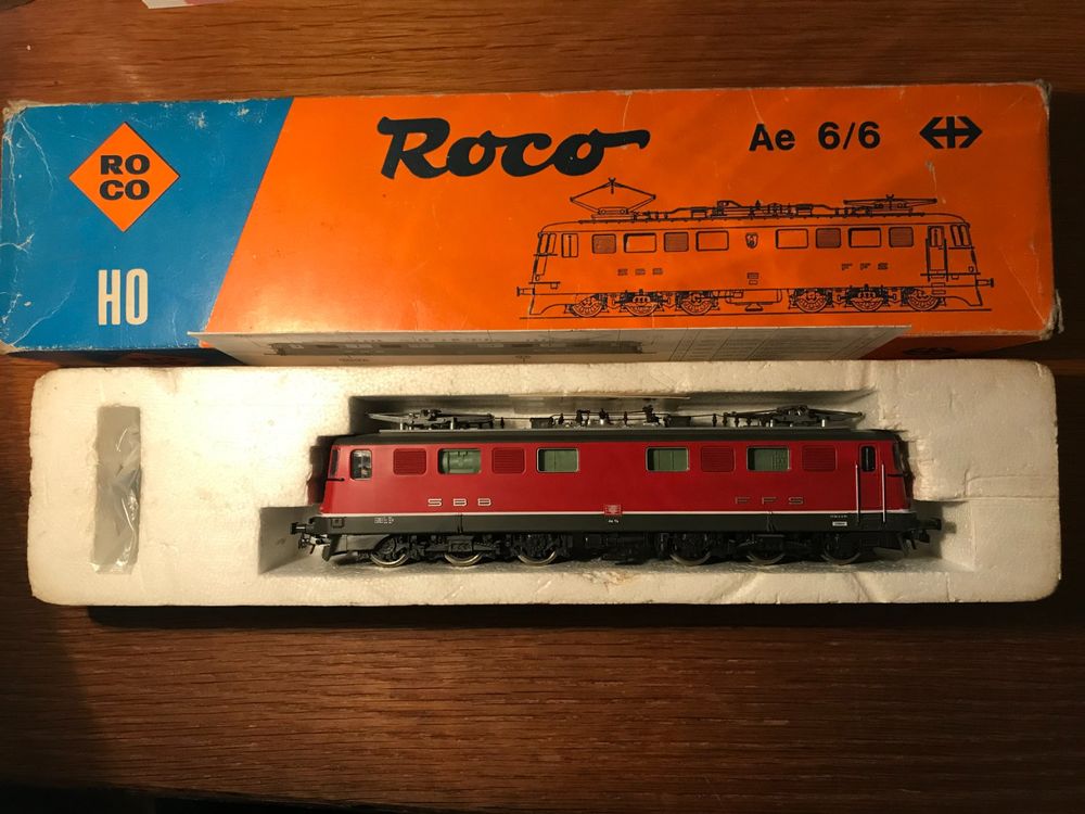 Roco SBB Lokomotive Ae 6/6 rot (Gebraucht) in Luzern für CHF 125 – mit ...