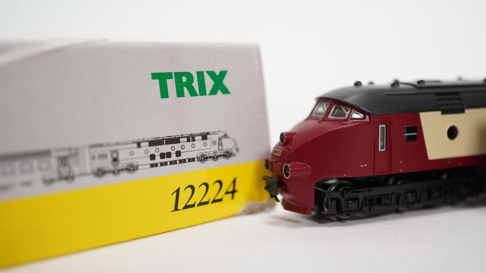 e21 Trix 12224 SBB RAM TEE Dieseltriebwagenzug | defekt | Kaufen auf ...