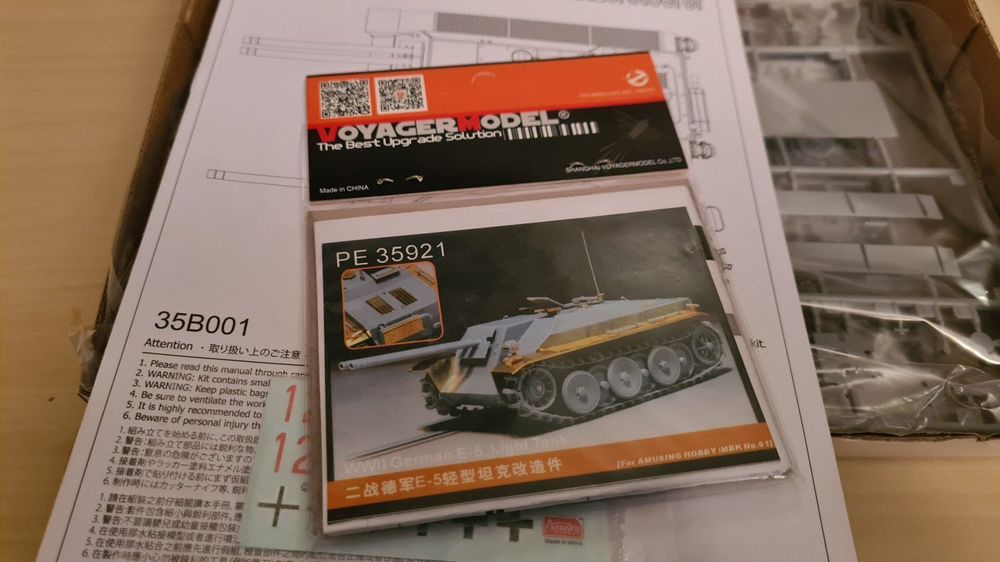 1:35 E-5 Rutscher Kleinpanzer + Voyager PE - Amusing Hobby (Neu (gemäss ...