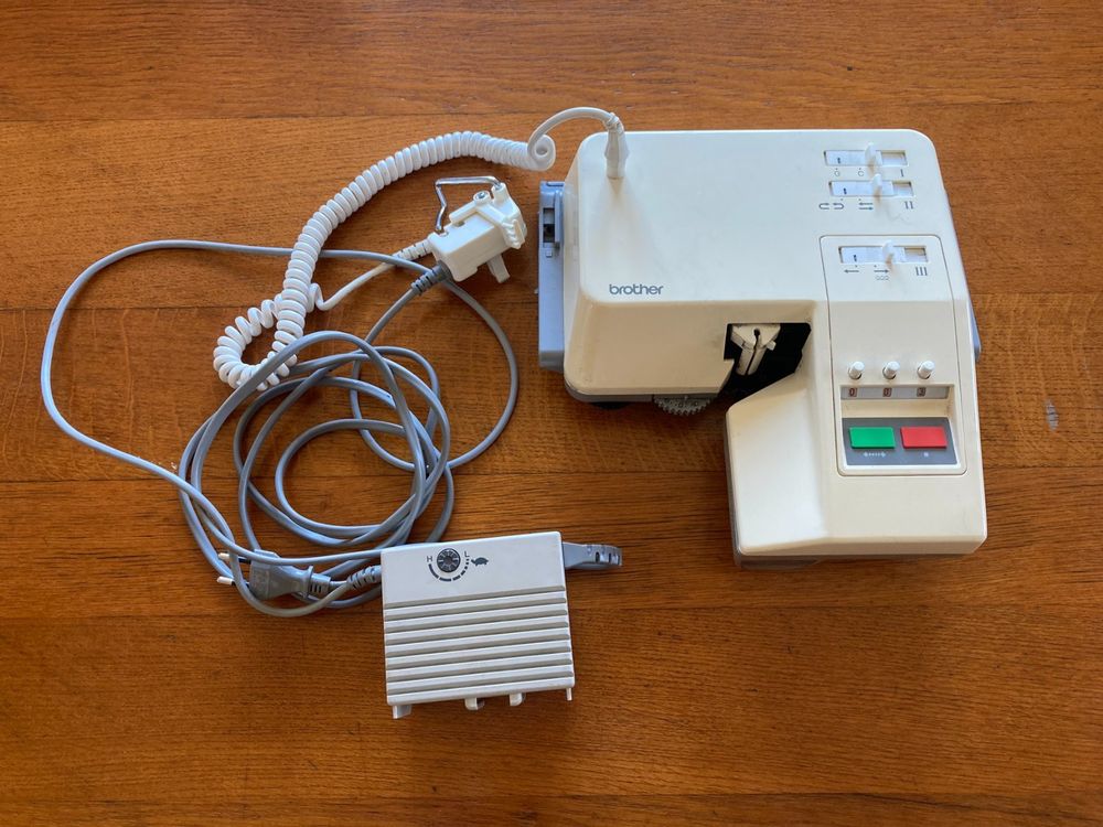 Brother Elektrikschlitten KG-95 + Adapter AG-89 (Gebraucht) in Lovens ...