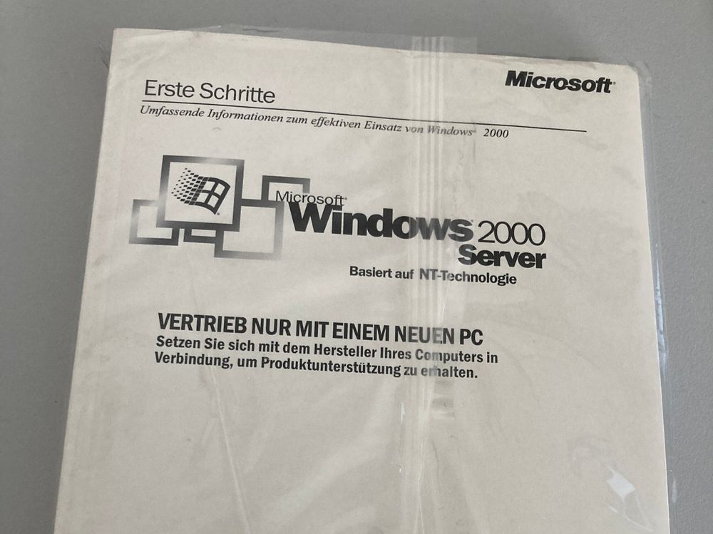 Windows 2000 Server (Neu und originalverpackt) in Wetzikon ZH für CHF ...