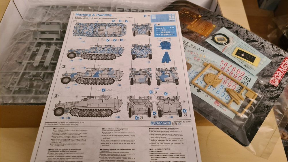 1:35 Sd.Kfz. 251/16 Ausf C Flammpanzerwagen - Dragon 6202 (Gebraucht ...