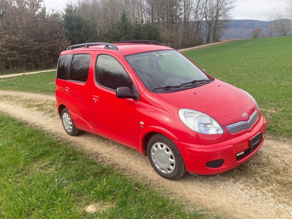 Faszinierend Toyota Yaris Verso Bilder