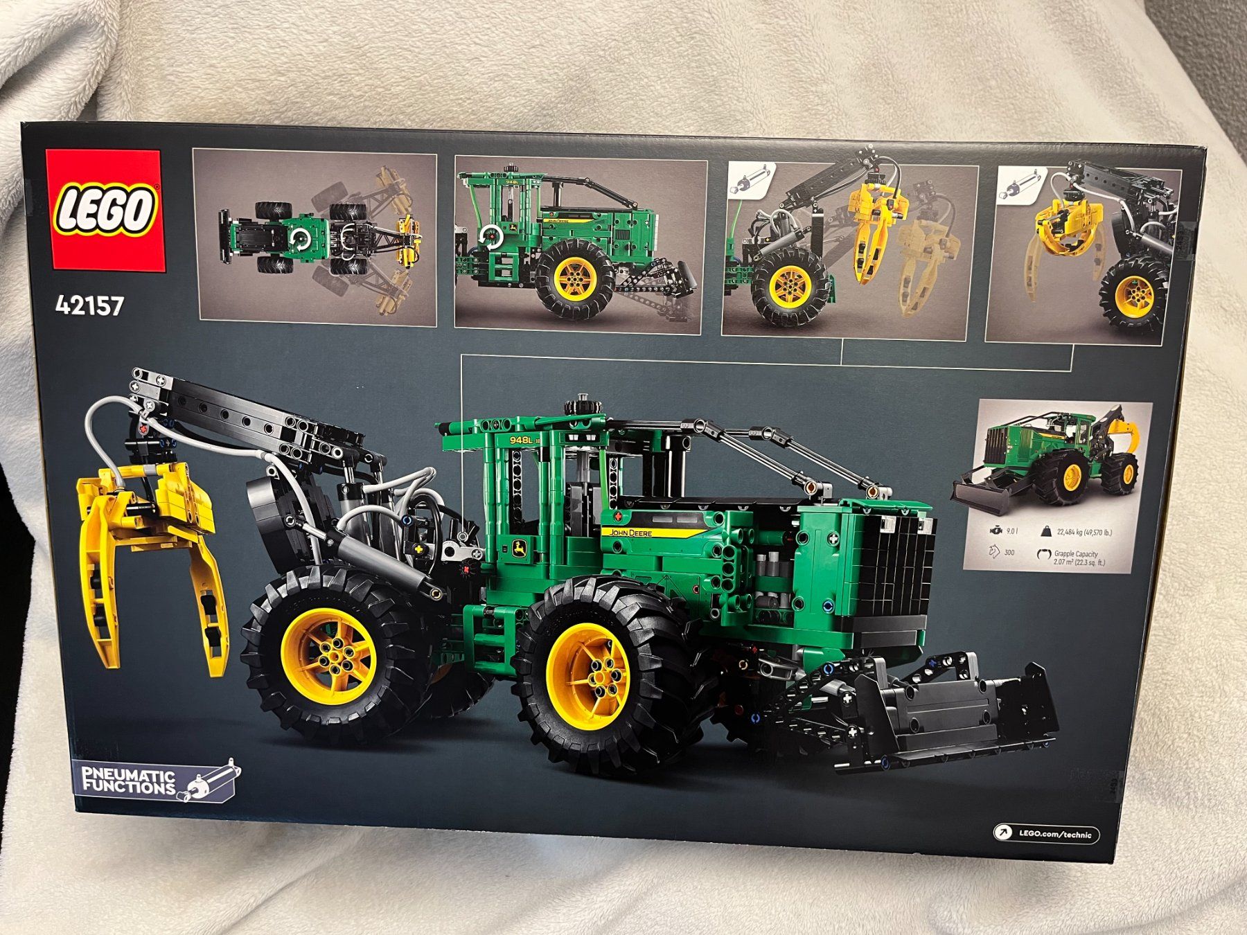 Schne Lego 42157 John Deere Ebenbild