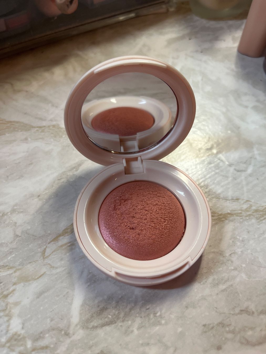 Rare Beauty Blush Hope, Soft Pinch Luminous Powder Blush (Gebraucht) in ...