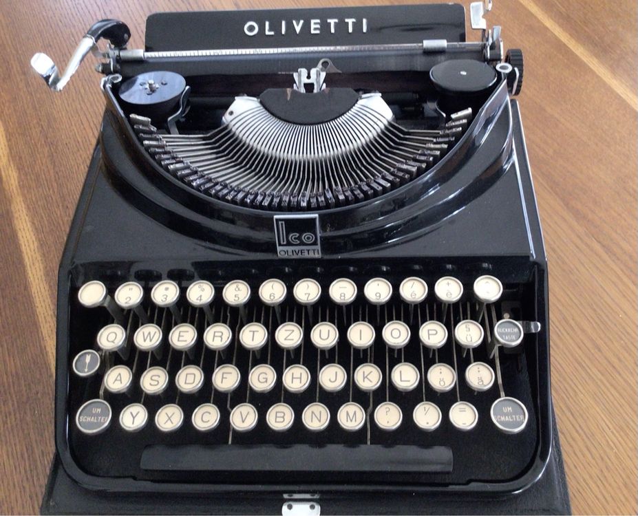 Alte Olivetti Schreibmaschine (Gebraucht) in für CHF 69 – mit Lieferung auf Ricardo kaufen
