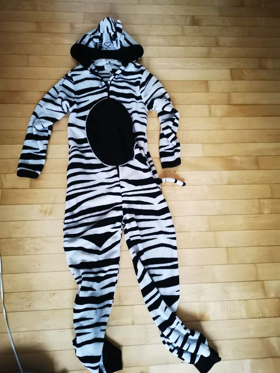 Zebra Kostüm (Gebraucht) in für CHF 15 – nur Abholung auf Ricardo kaufen