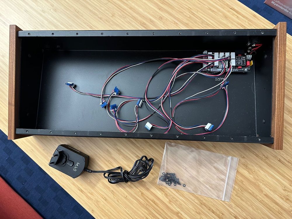 Moog Unit (5U) Rack von Moon Modular (Gebraucht) in Dallenwil für CHF ...