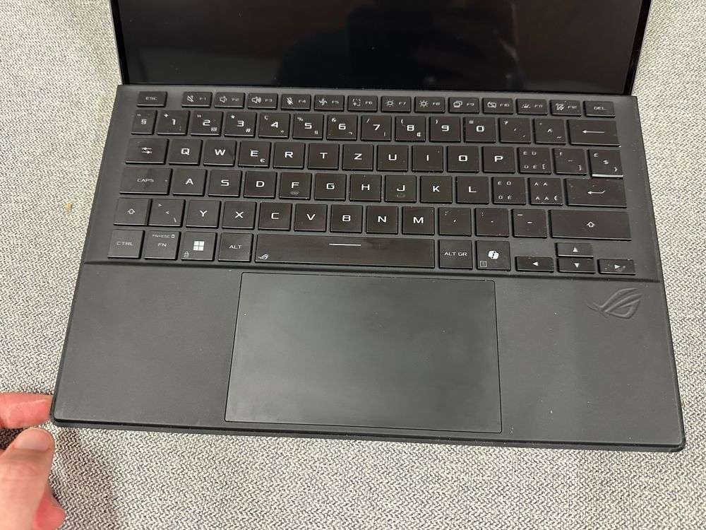 Asus ROG Flow z13 2025 32gb (guter Zustand, 2 Ladegeräte) (Gebraucht ...