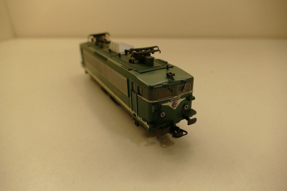 Jouef H0: SNCF E-Lok Nr. BB-8600 (Gebraucht) in Niederhasli für CHF 56 – mit Lieferung auf ...
