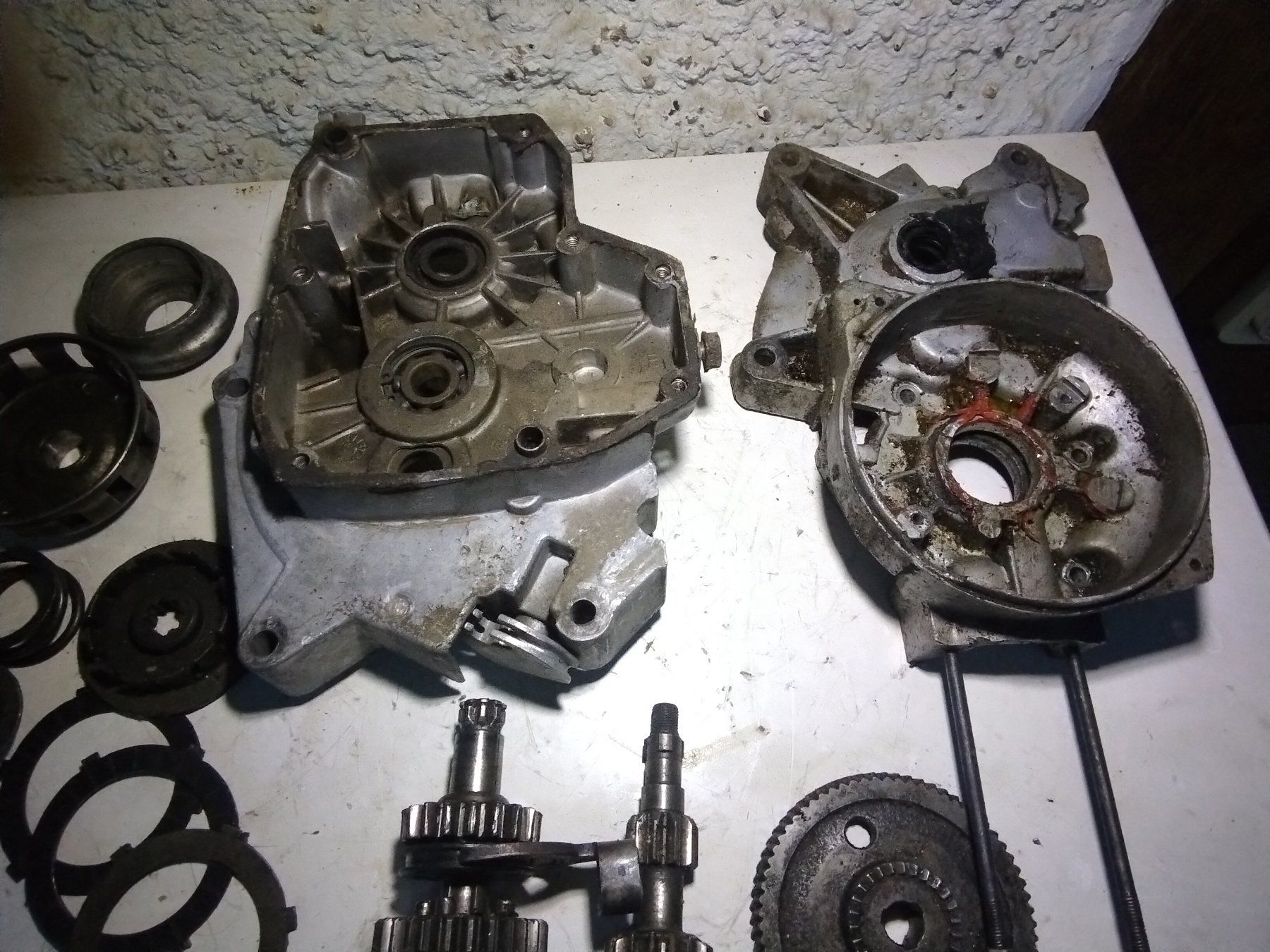Puch Z50 Motor 2 Gang Getriebe diverse teile. (Defekt) in Langendorf ...