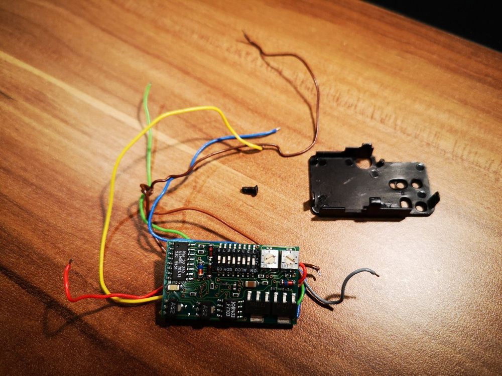 Decoder Märklin c90 (Gebraucht) in Mollis für CHF 20 – mit Lieferung auf Ricardo kaufen