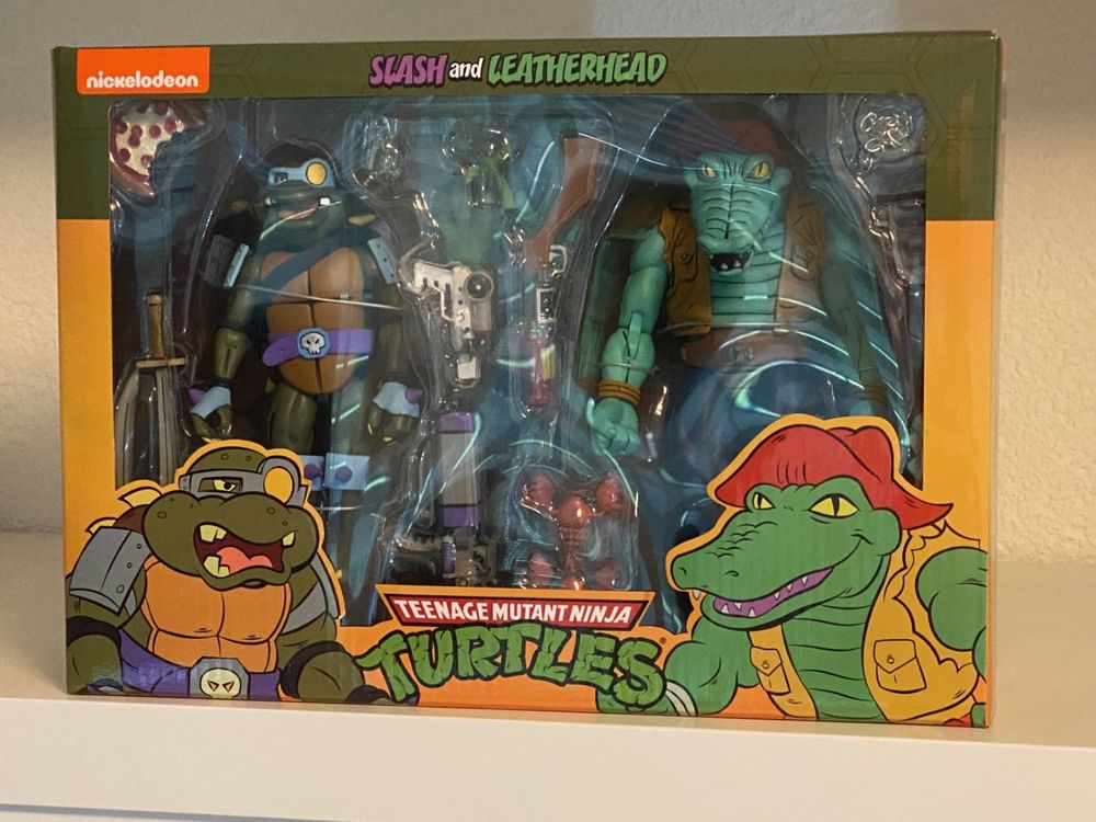 NECA Teenage Mutant Ninja Turtles Slash and Leatherhead (Neu und ...