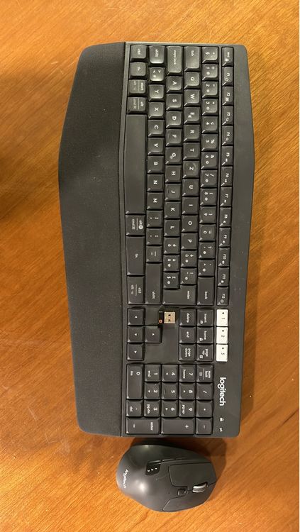 Logitech Wireless Keyboard & Maus K850, M720 (Gebraucht) in Zürich für ...