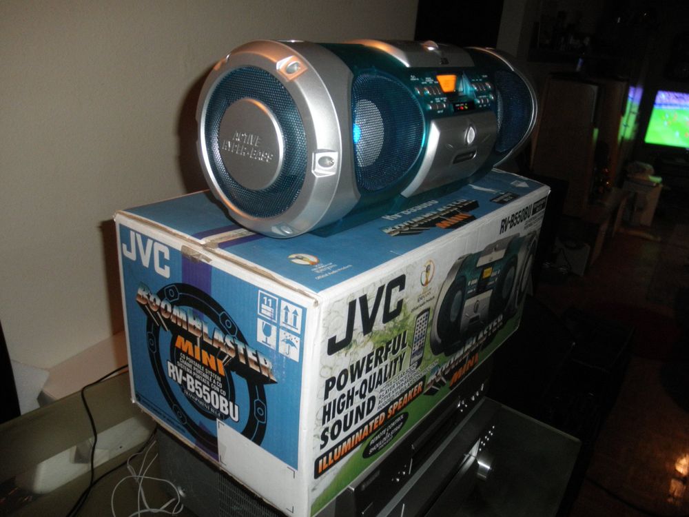 JVC BOOMBLASTER MINI RV-B550BU (Gebraucht) in Wittenbach für CHF 100 – nur Abholung auf Ricardo ...